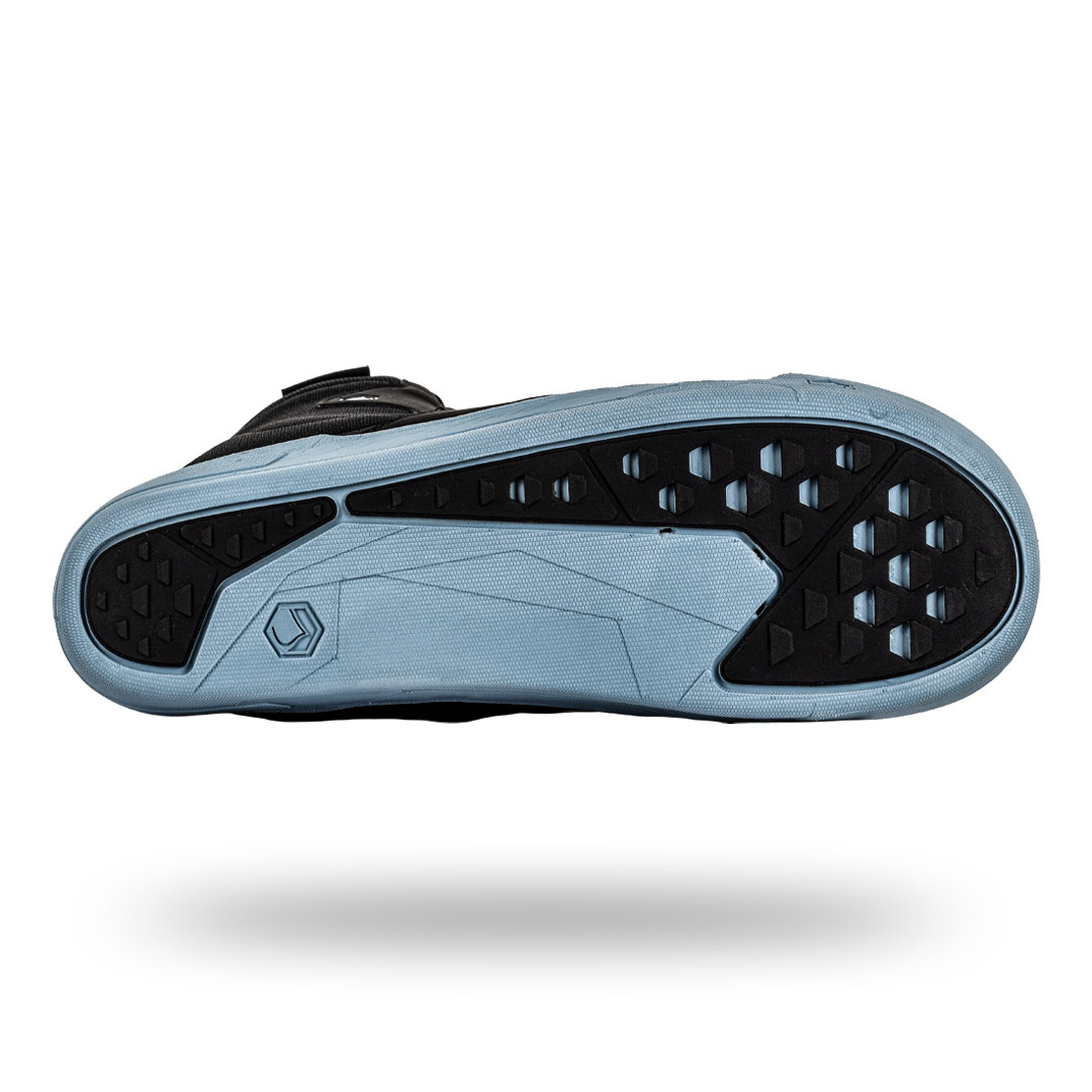 2025 Liquid Force Hook 6X Wakeboard Binding – OneWake